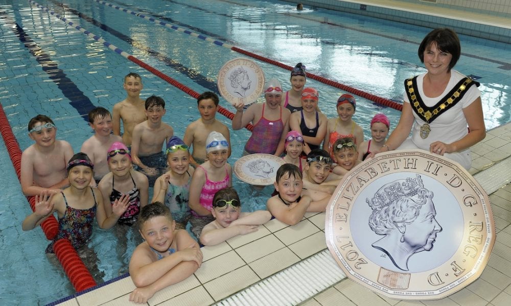 Kids dive in with £1 swim at council-owned swimming pools across ...