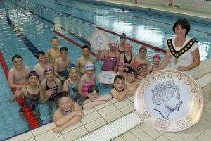 Kids dive in with £1 swim at council-owned swimming pools across ...