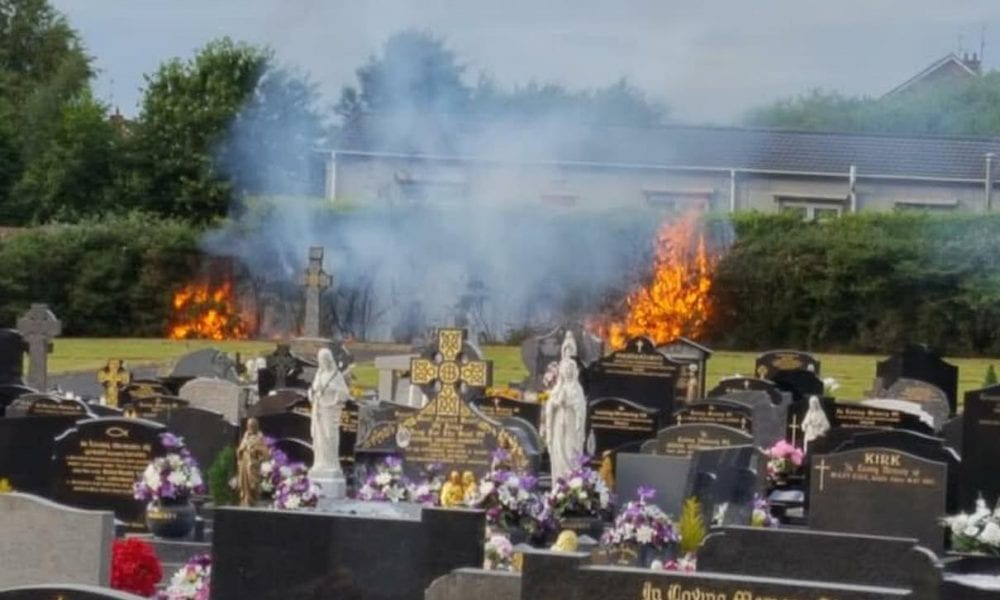 Graveyard next to Co Armagh primary school set on fire by arsonists ...