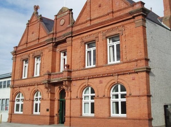 ‘Knackered’ heating system to be replaced at historic Portadown Town ...