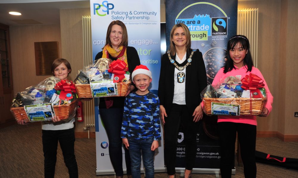 Lord Mayor presents Christmas hamper winners with their prizes – Armagh I