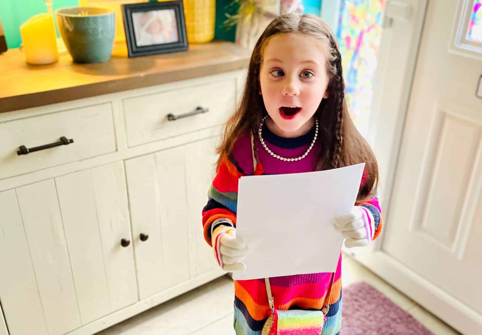 Tullysaran girl Órlaith enjoys Christmas magic with letter from Santa ...