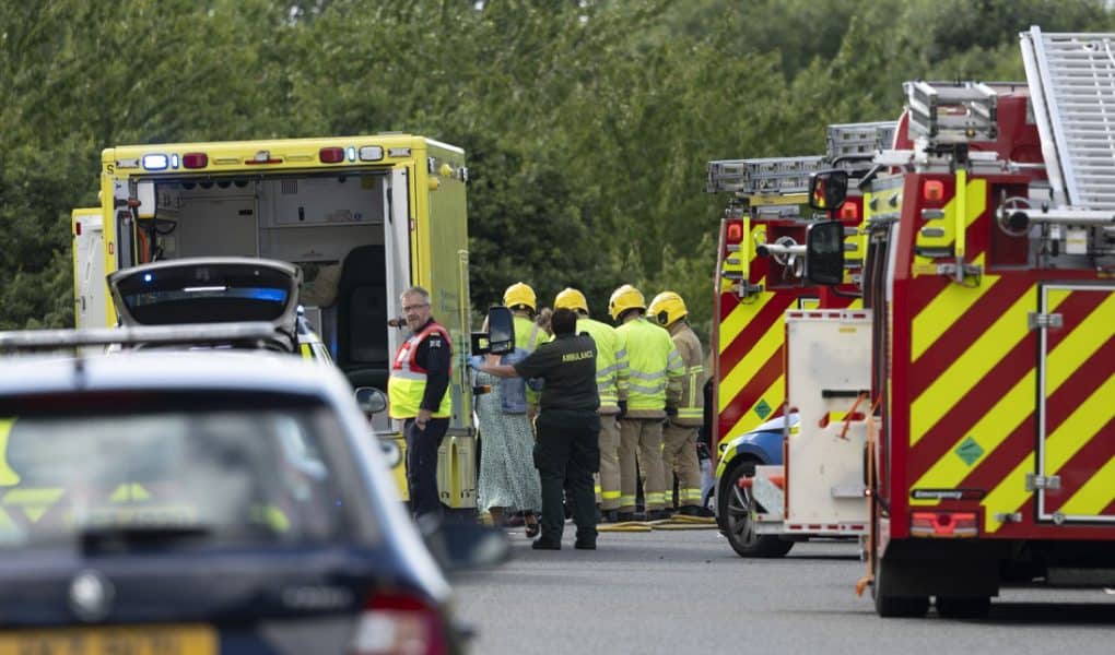 Driver in ‘critical condition’ after two-vehicle Lurgan crash – Armagh I